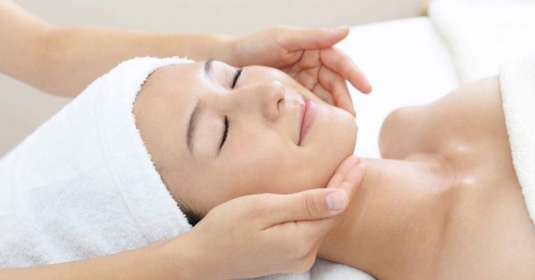 The Oxygen Facial: What It Is & Its Benefits | Dermatologist Santa Monica